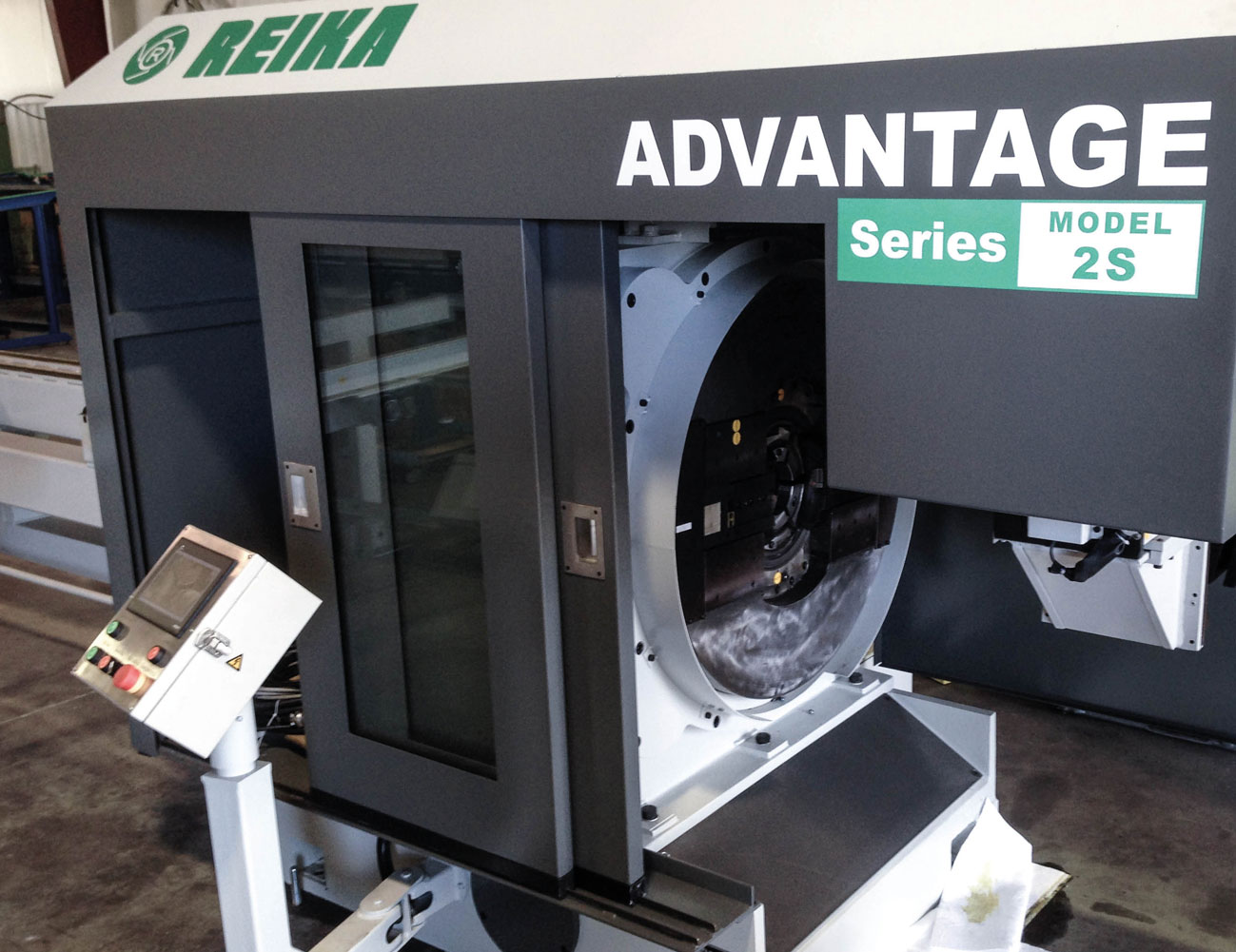 Reika: Cut-off machines