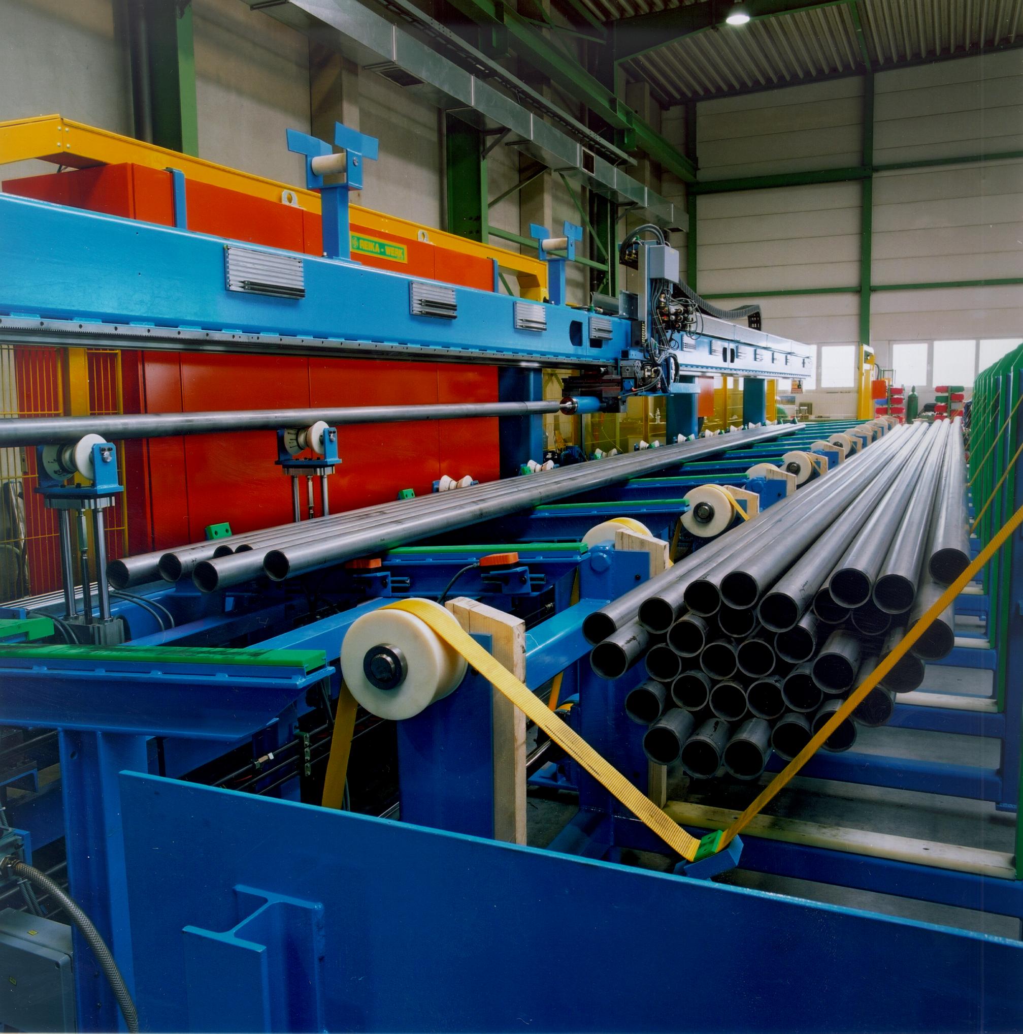 Reika: Cut-off machines